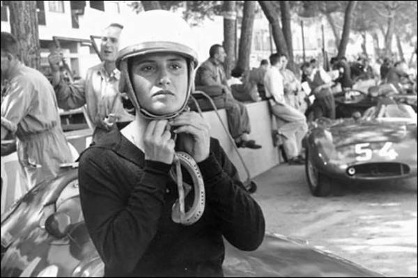 5 Stories of Women in Formula 1 | Modern Female F1 Drivers