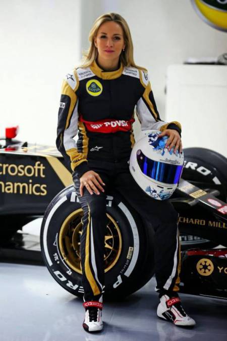 5 Stories of Women in Formula 1 | Modern Female F1 Drivers
