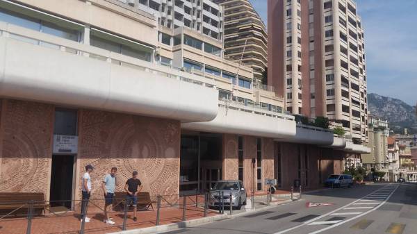 Education in Monaco: Monaco High Schools and Colleagues