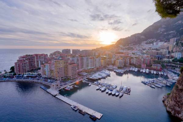 229-meter superyacht project Valkyrie - the largest private vessel in ...