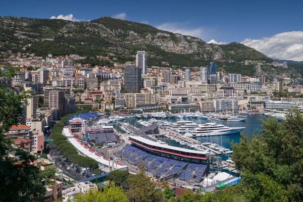 Top 10 Monaco Terraces with a Formula-1 Panorama